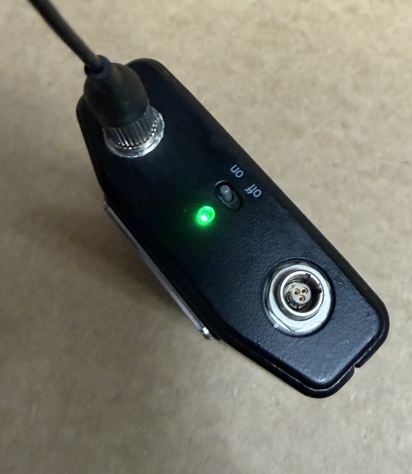 Shure AD1 Bodypack Transmitter AD1LEMO K54 606-663MHZ | eBay