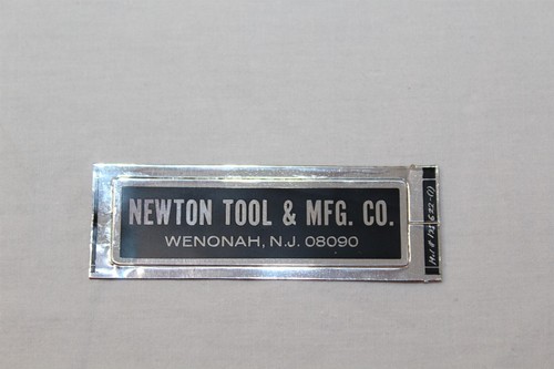 Sticker Label Advertising Newton Tool & MFG Co Collectible Badge Decal ...