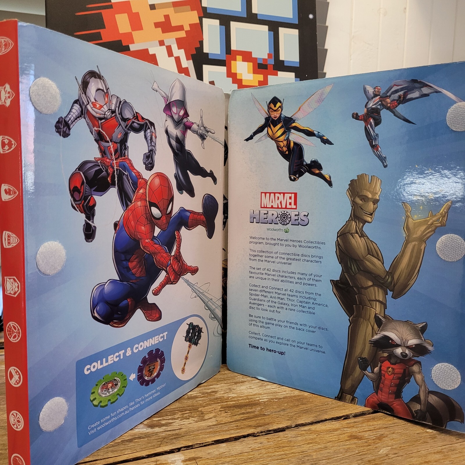WOOLWORTHS MARVEL HEROES - FULL SET OF 42 DISCS - IN COLLECTOR CASE w ...