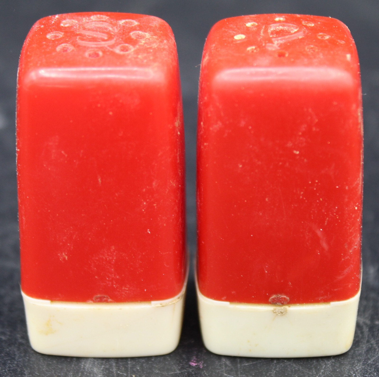 2 Vintage Sets Salt & Pepper Shakers New Castle, Pa Leach Agency | eBay