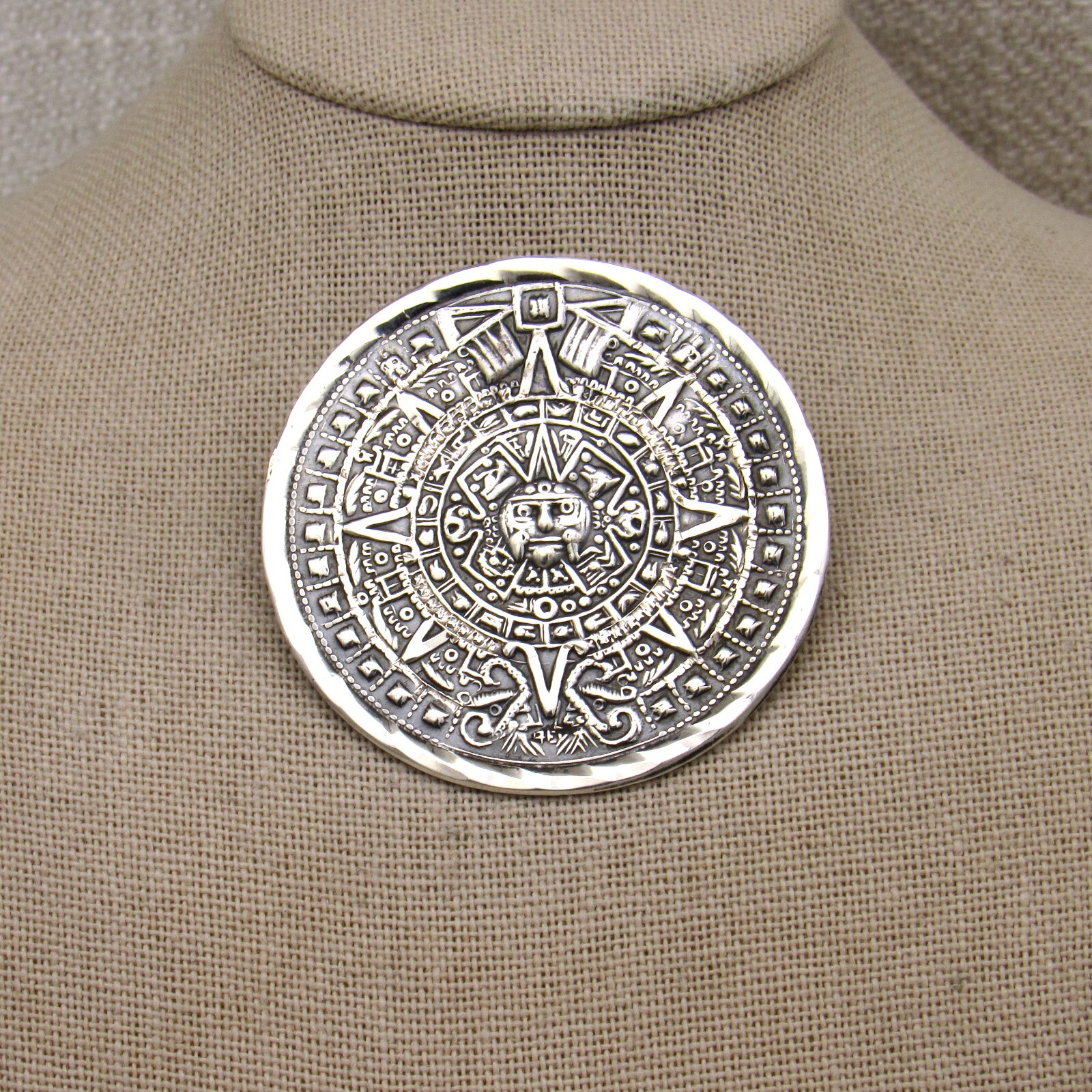Mexican Sterling Silver Aztec Calendar Pin/Pendant + - Gem