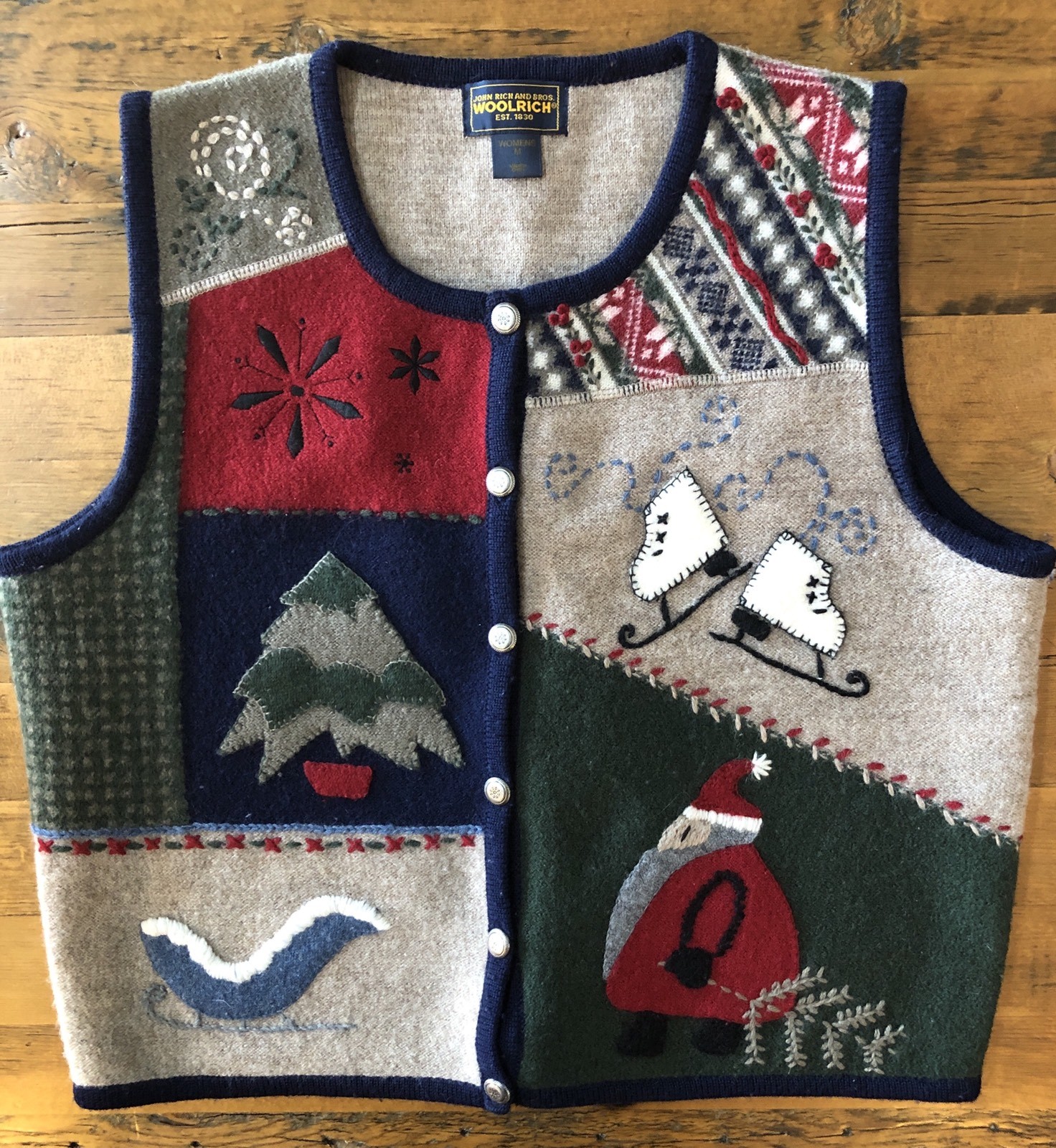 Woolrich Embroidered Skates Santa Christmas Holiday Sweater Vest Womens ...