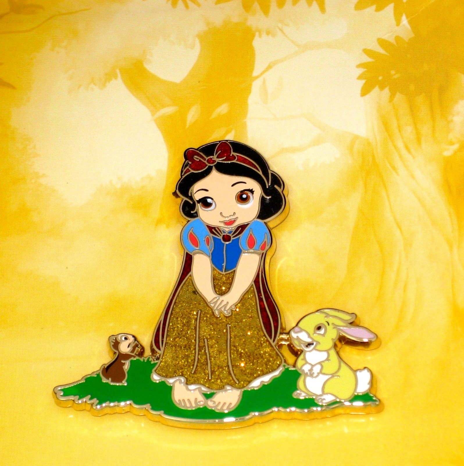 Toddler Snow White LE Disney Pin Animator Collection Bunny Chipmunk ...