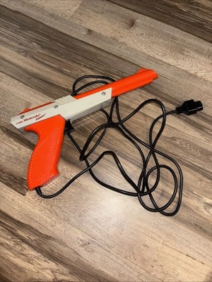 Nintendo Zapper 1985 NES-005 | eBay