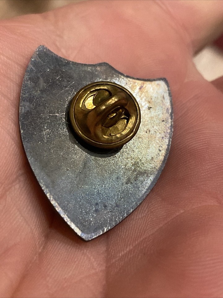 Vtg Desert Shield Hat Lapel Pin Camels Army Navy Unit Crest Insignia ...