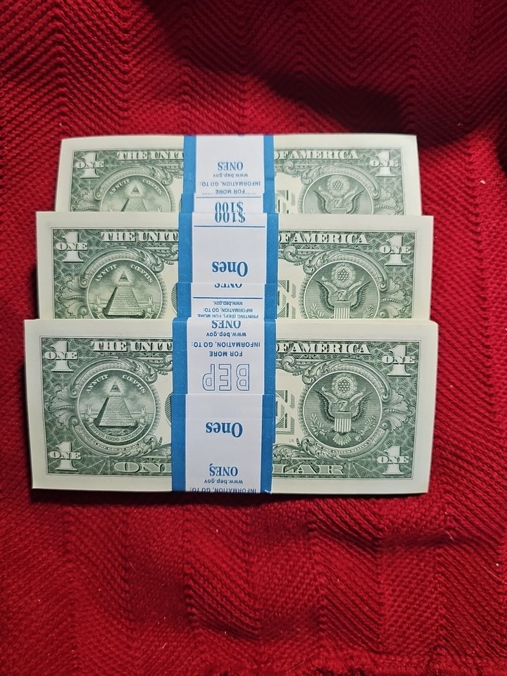 2017 Bundle Of 1 Dollar Bills Sequential Uncirculated $100.00 Face Value... | eBay