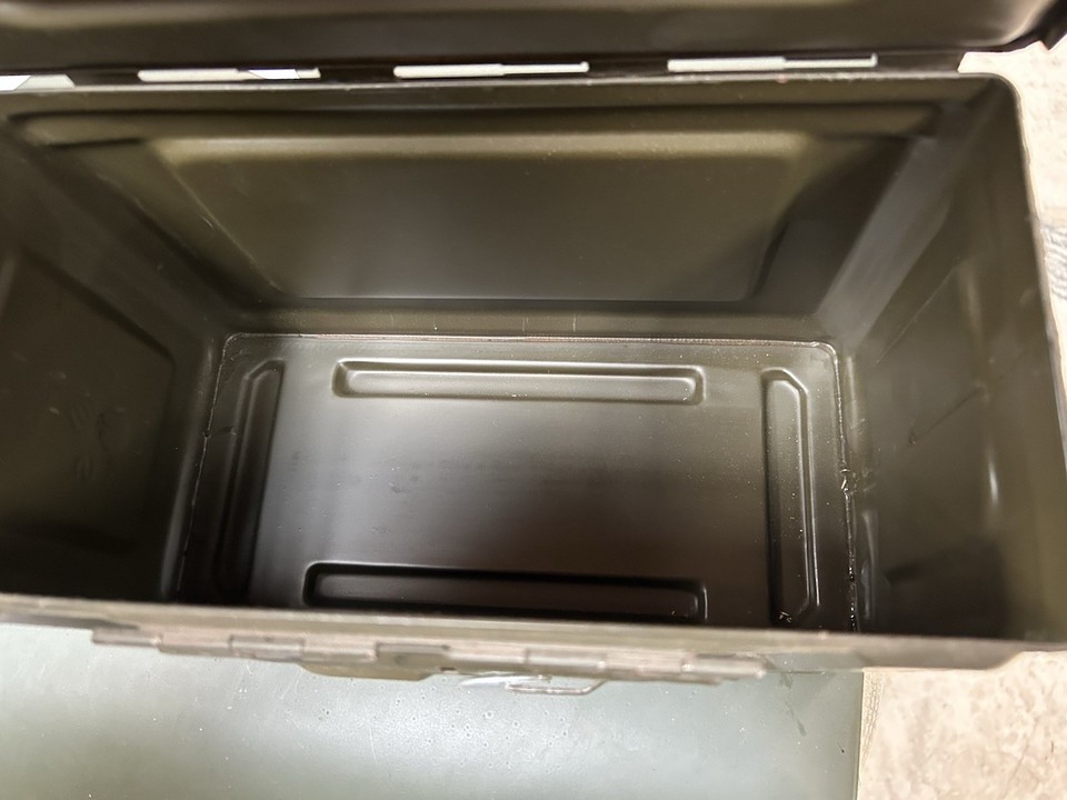 WW2 US .50 Caliber Ammunition Can - Manufactured By United | eBay