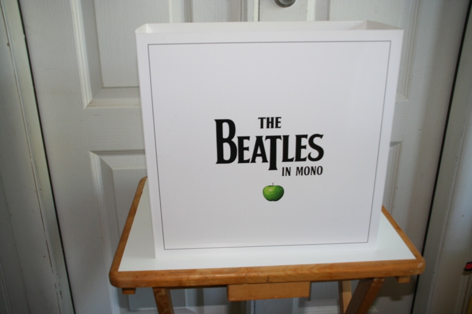 The Beatles in Mono [Vinyl Box Set] by The Beatles (Vinyl, Sep-2014, 14 ...