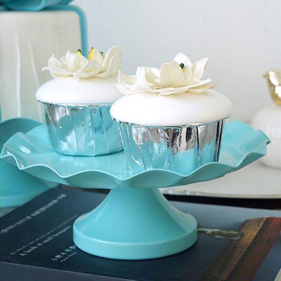 Blue Iron Cake Stand Wavy Cupcake Storage Rack Stand Cake Display Tray ...