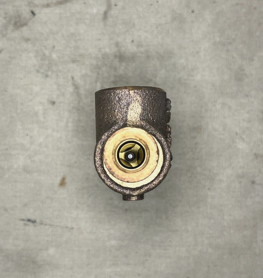 FMTV TRUCK SPICER KNEELING VALVE ANGLE 673246 12417383 4820-01-370-0133 ...