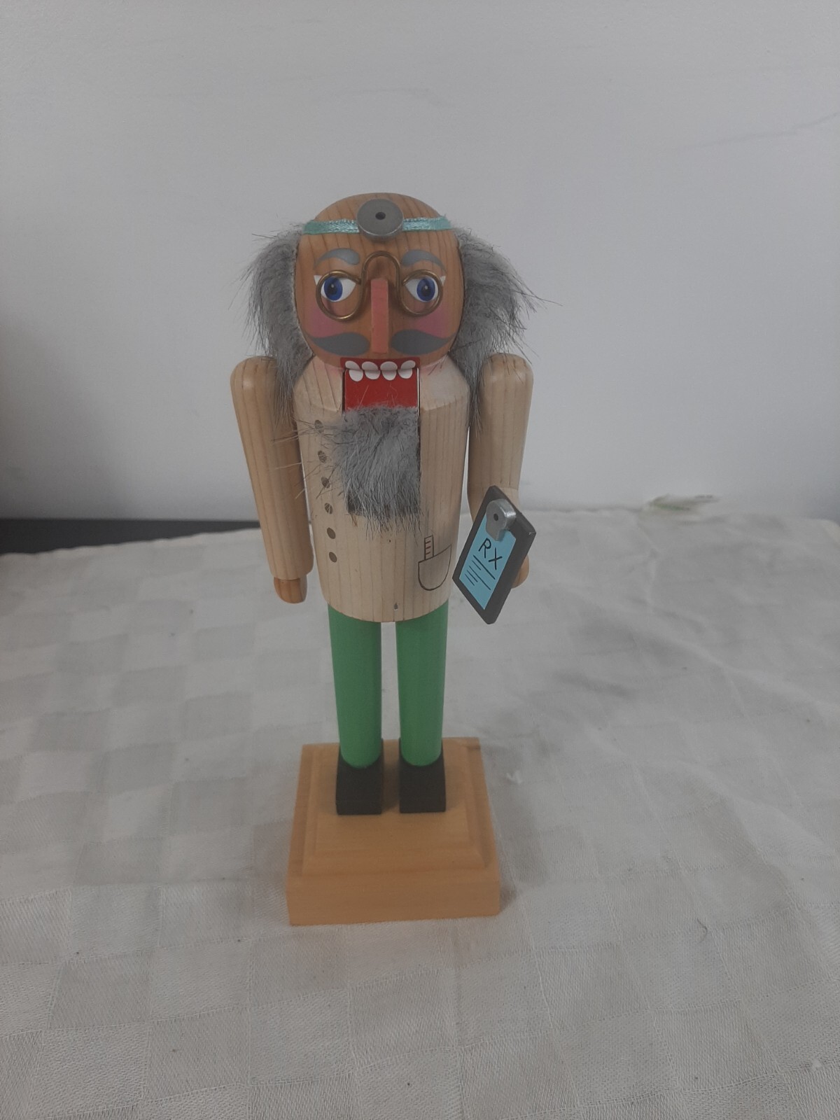 Midwest of Cannon Falls International Nutcracker Doctor Wooden 8-3/4 ...