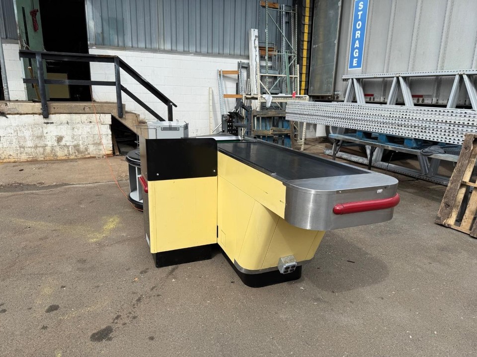 CHECKOUT COUNTER & BAG CAROUSEL Electric Belt Check Lane Grocery Store ...