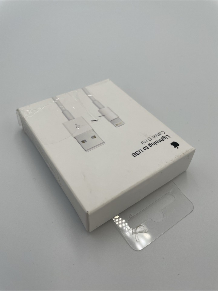 Genuine Apple 1M (3.3') USB to Lightning Charging Cable A1480 (MXLY2AM ...