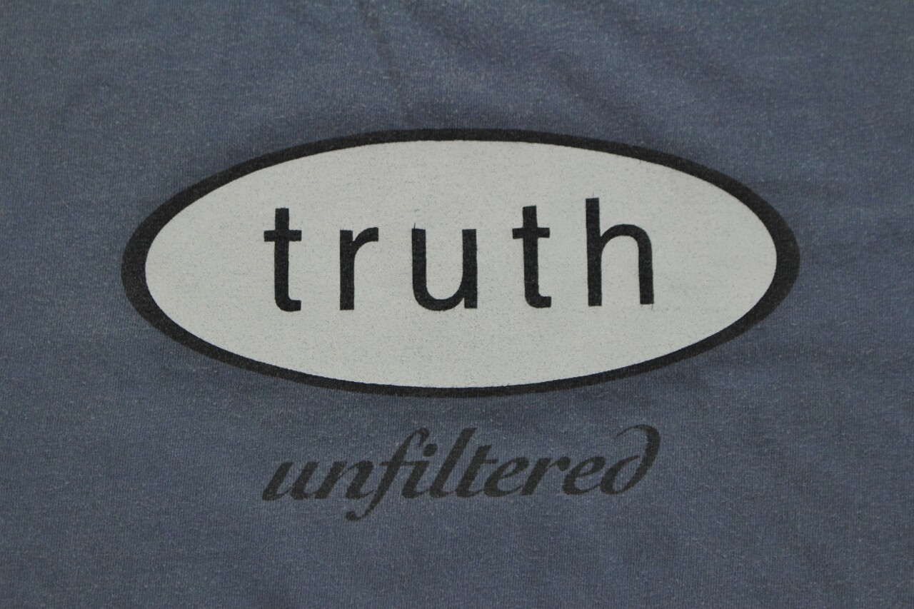 Truth Unfiltered VTG 90s Cigarette Commercial Logo Sh… - Gem