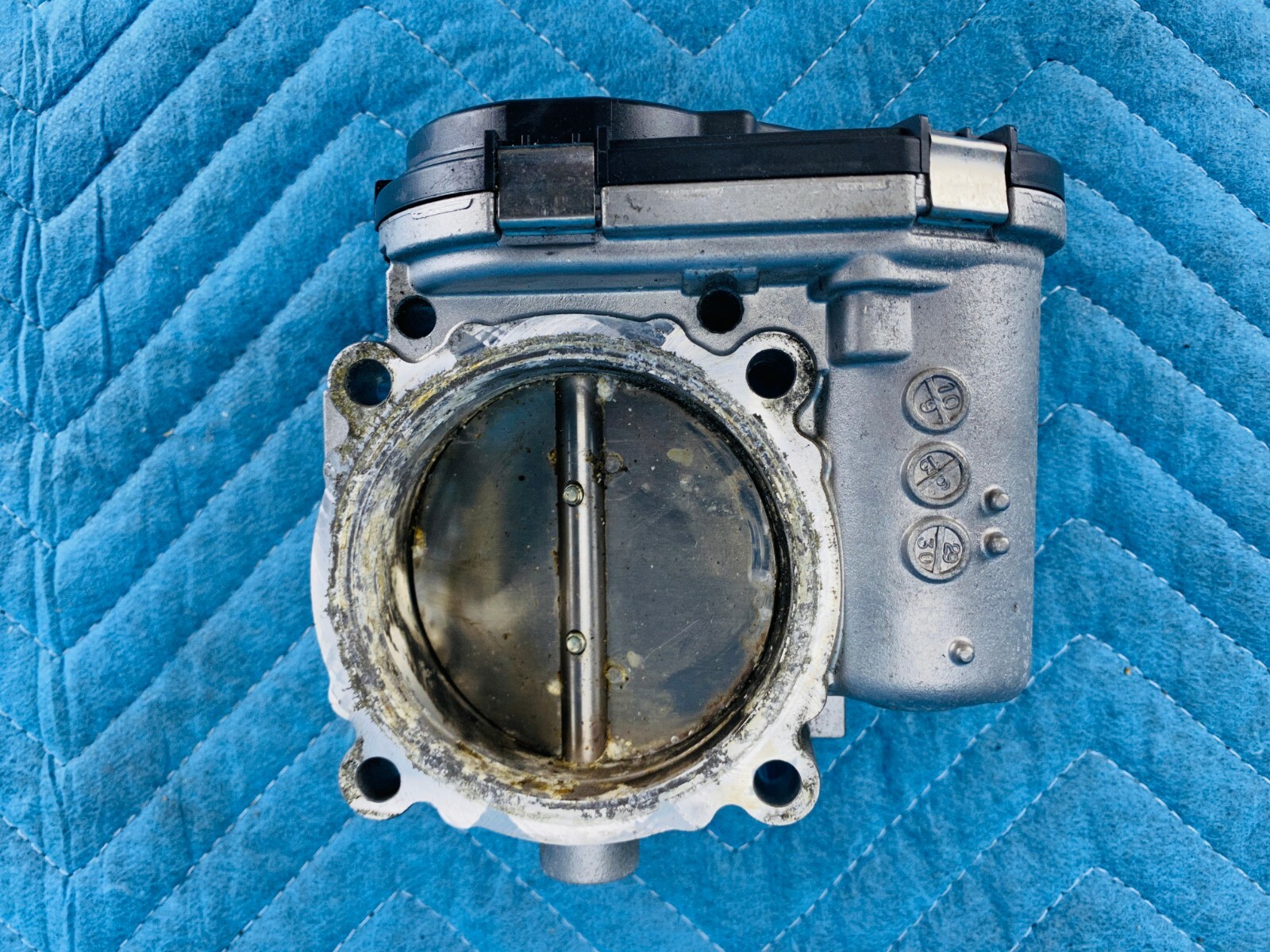 Chrysler Dodge Jeep CV Throttle Body w/ Bolts 5184349AC OEM | eBay