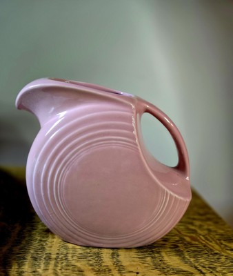FIESTA Ware Large Disc PITCHER 67 oz ROSE Pink Color 1951-59 Excellent ...