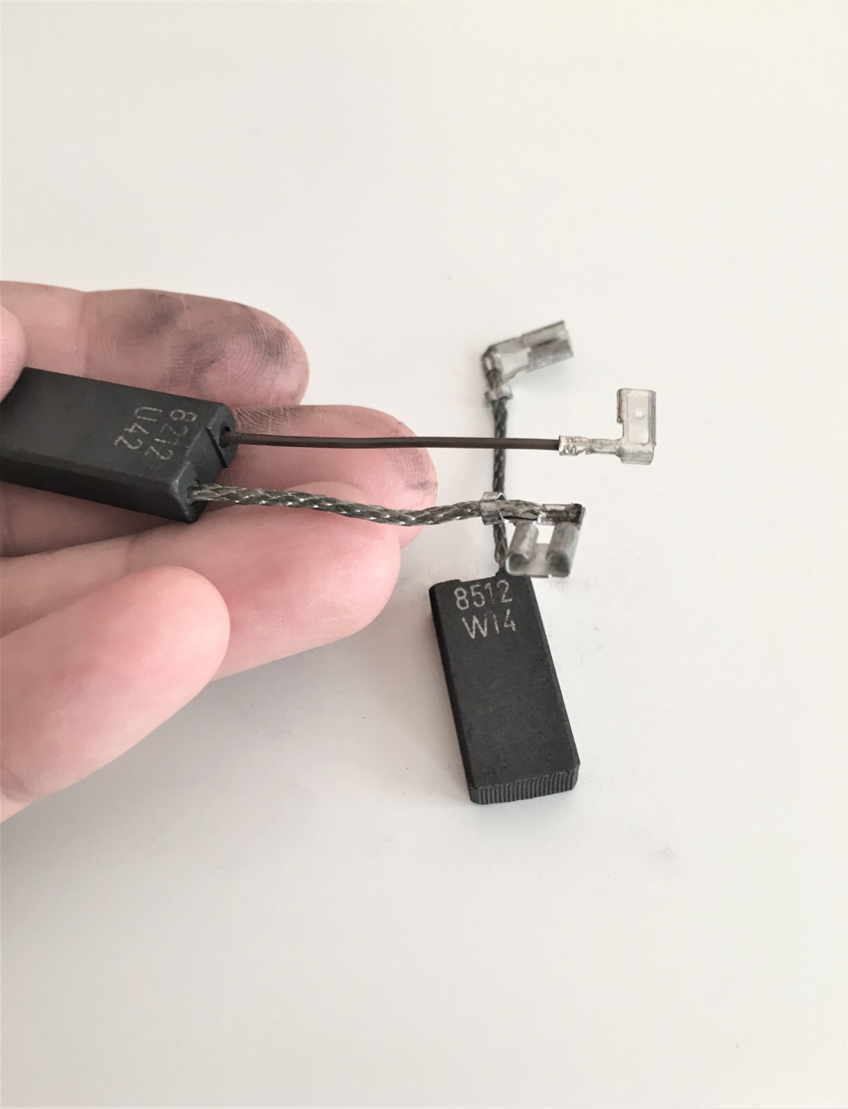 Carbon Brushes HILTI TE70 TE80 TE40 TE50 TE500 TE56 TE60 TE46 ATC ...