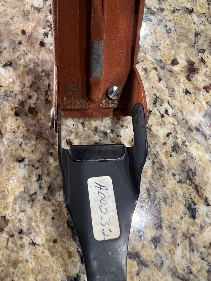 Fred Bear A Mag Takedown Recurve Riser Original Vintage RH Rare Flocked ...