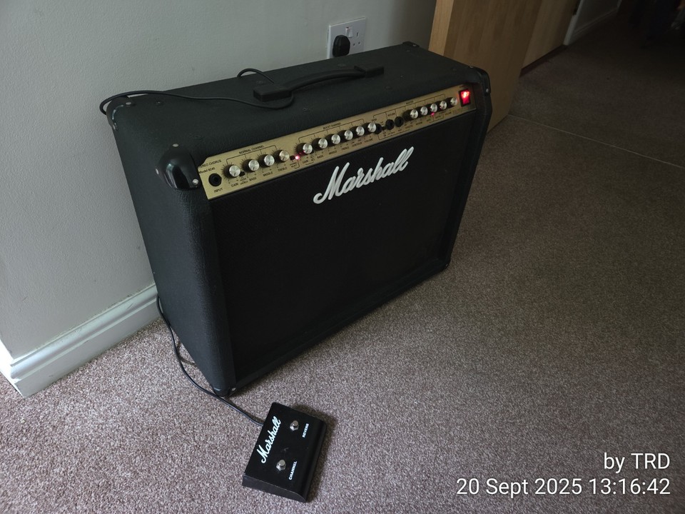 Marshall Valvestate Combo 8240 Guitar Amplifier - 30 Years Old - Well ...