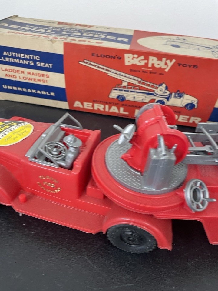 VINTAGE ELDON BIG POLY FIRE ENGINE PUMPER PLASTIC, FIRE TRUCK 1950'S ...