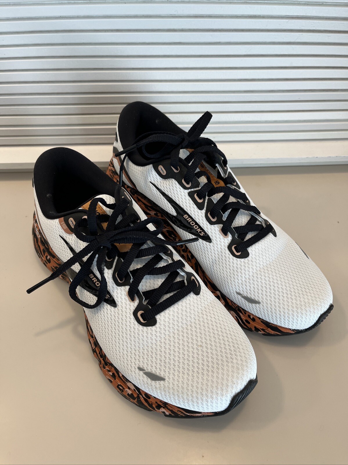 Brooks Ghost 15 Women’s 8 Sunburn Maple Black Leopard Tiger 120380 1B ...