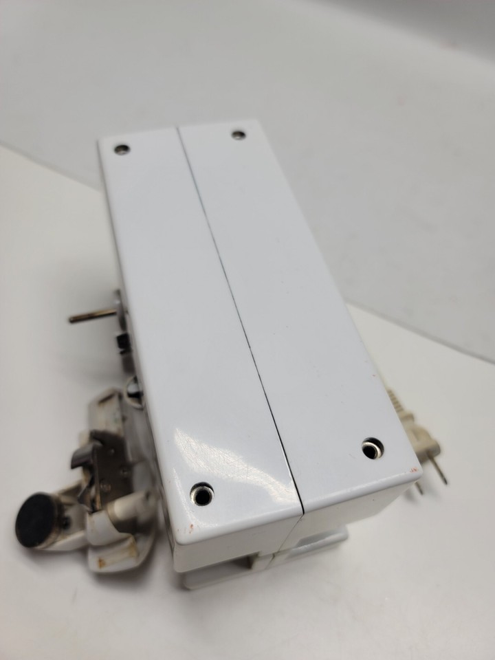 Black & Decker Spacemaker Under Cabinet Can Opener Knife Sharp C085 No ...