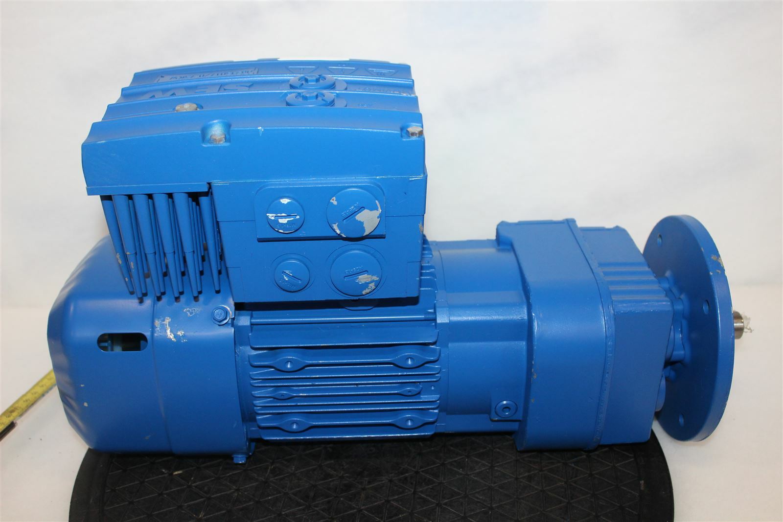 SEW 0,75 KW 570 min RF17 Getriebemotor DRS71M4BE05/MM07/LN Gearbox | eBay