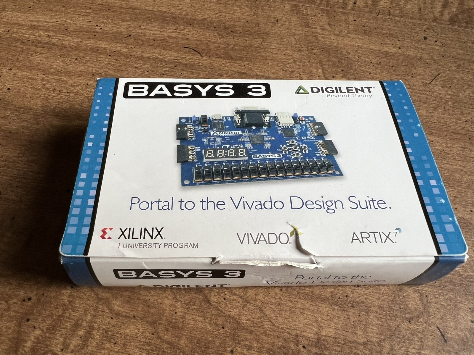 Basys 3 Artix-7 FPGA Trainer Board: Recommended for Introductory Users ...
