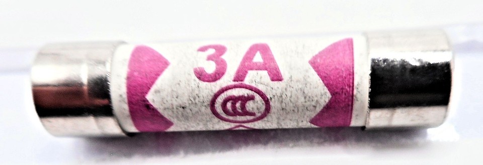 3, 5, 10, & 13 Amp UK Fuses Pack of 5 Mixed Domestic Ceramic Type UK ...