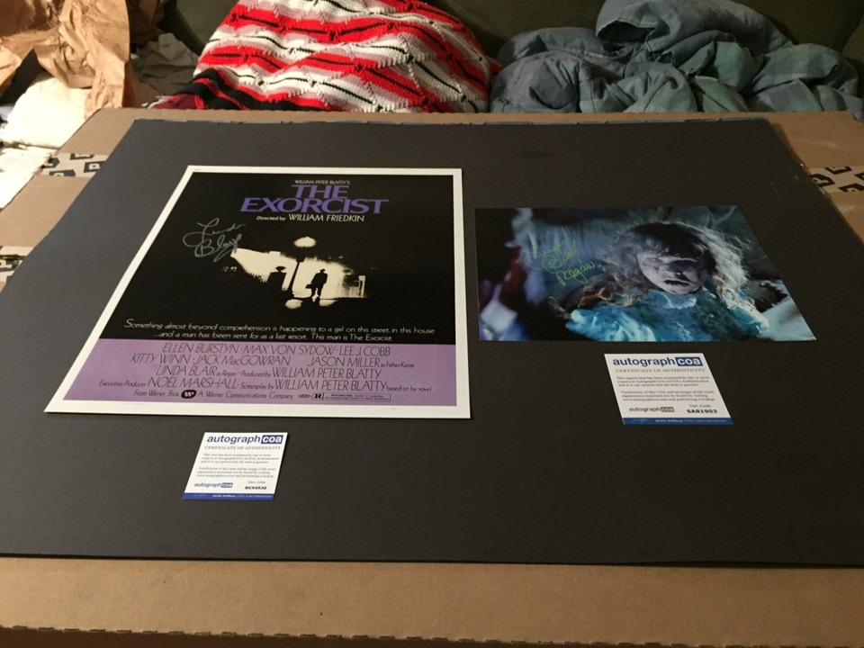 Linda Blair Signed 16X20 Poster Photo & 11x14 Photo W / Regan-The ...