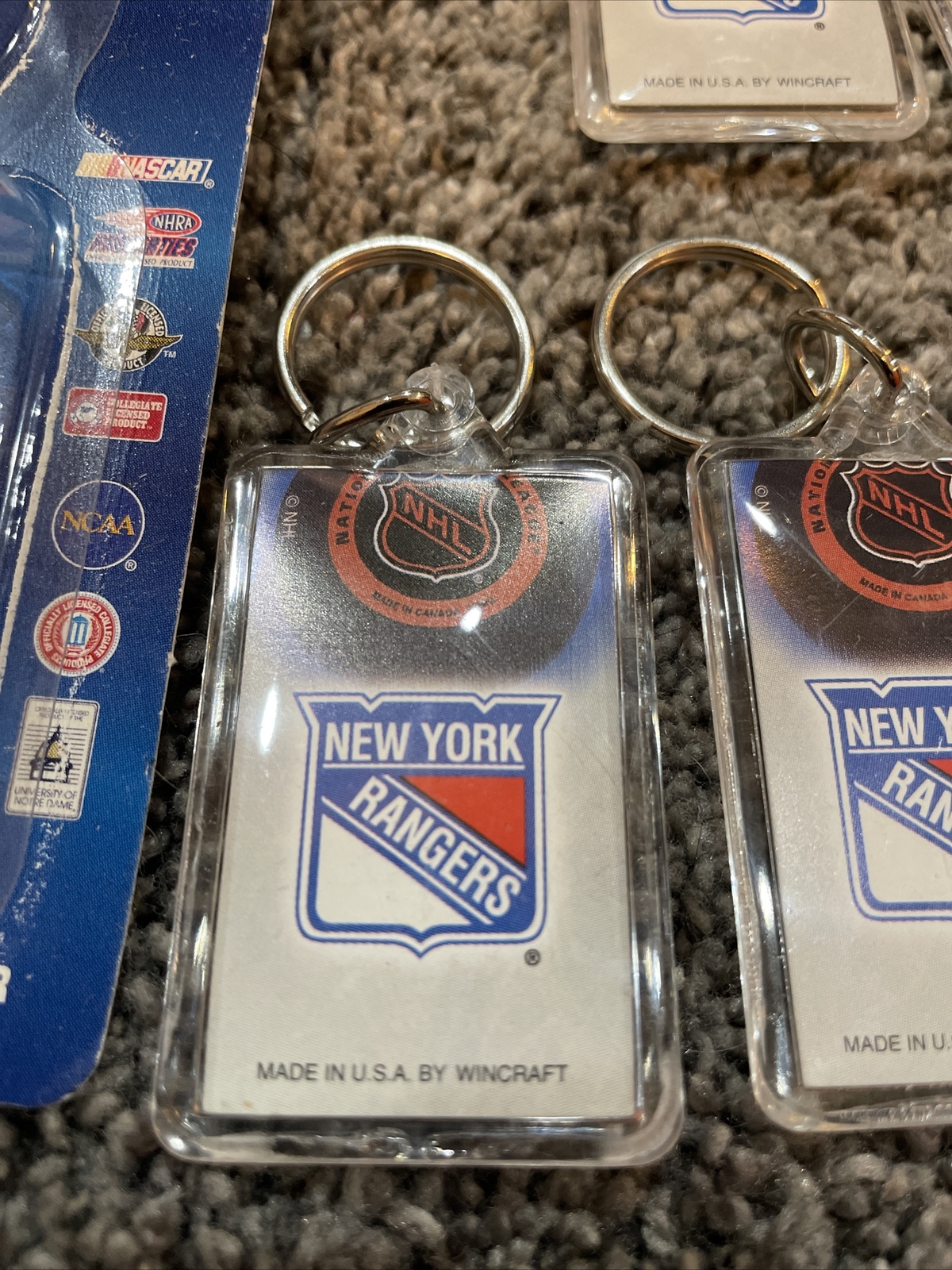 LOT of 20+ BRAND NEW New York Islanders Key Chains Tags Fobs Souvenir ...