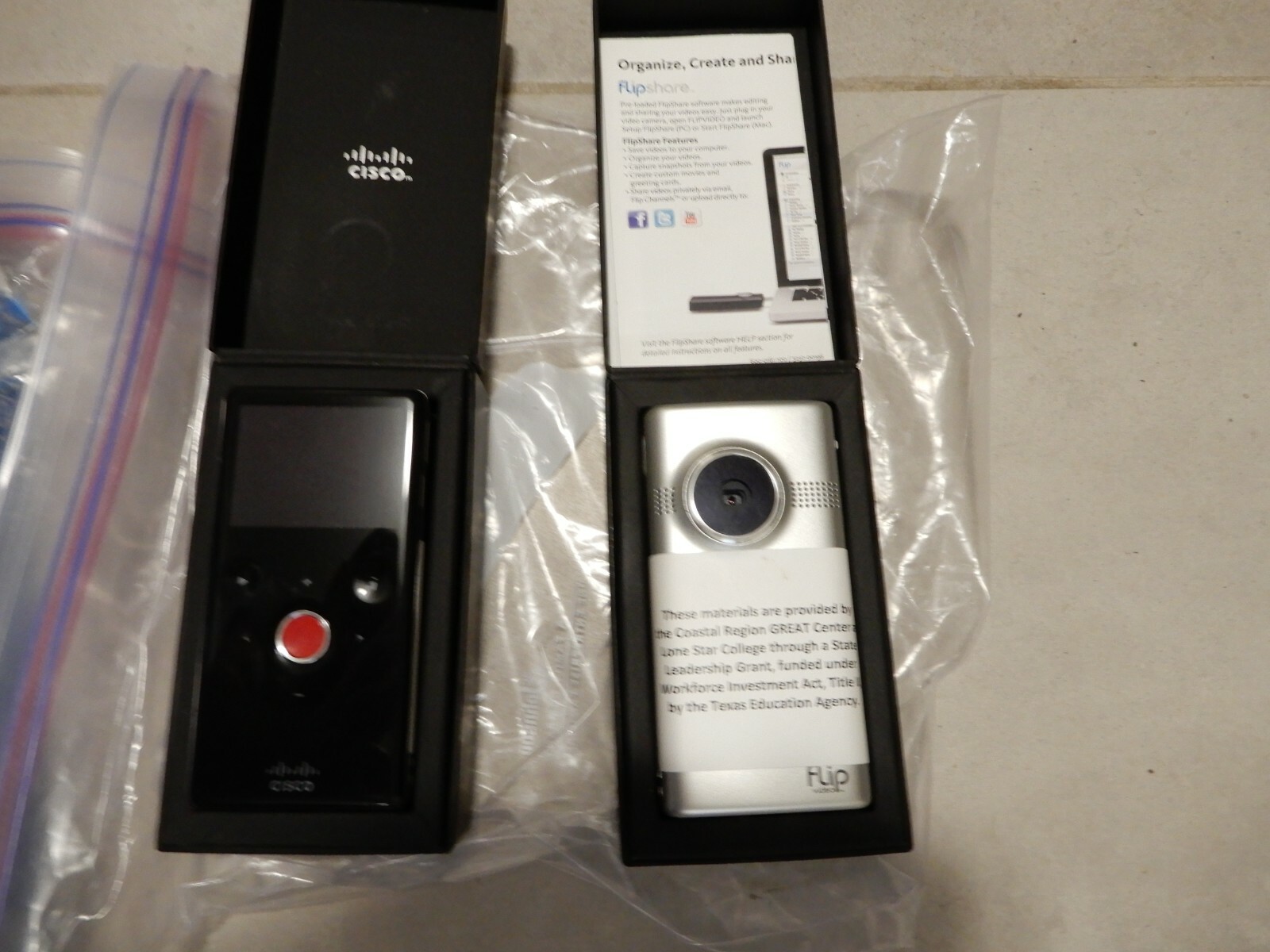 Lot of 3+ Cisco M3160 FlipVideo Flip MinoHD HDMI Pocket Video Cameras ...