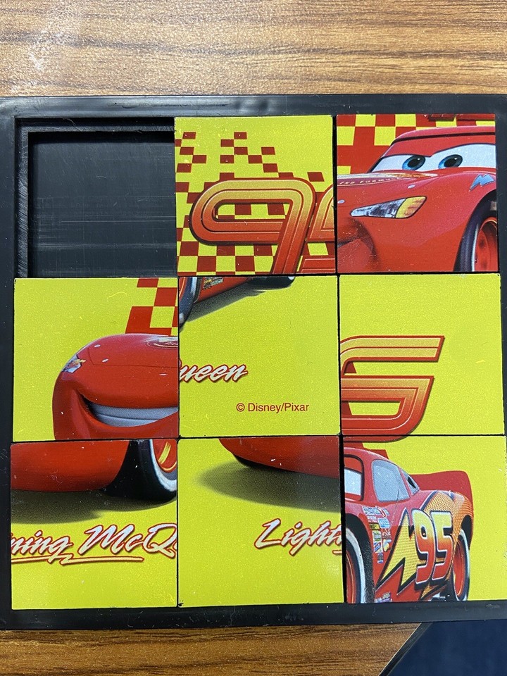 DISNEY PIXAR CARS ~LIGHTNING McQUEEN SLIDE PUZZLE | eBay