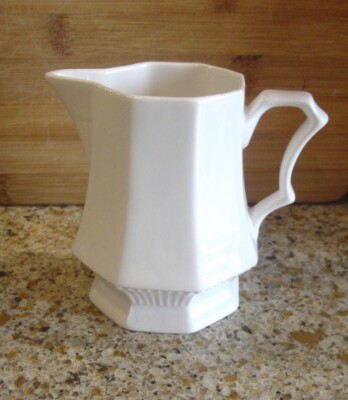 MINT PERFECT VINTAGE Creamer Independence Ironstone China Castleton ...