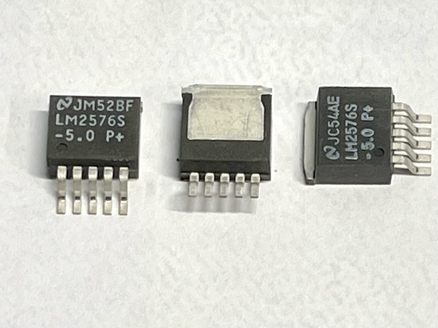 LM2576S-5.0 5V “simple Switcher” Voltage Regulator. Package Of 100. | eBay