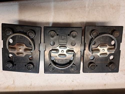 1-GENERAL SWITCH 60 AMP 240 FUSE PULL OUT VERTICAL SLOT SIDE NOTCHES ...