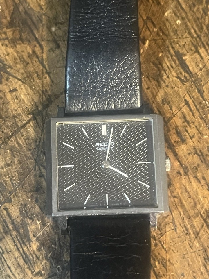 Very Rare Seiko 4110-5249 Watch. Vintage Seiko Square Face Dress Watch ...