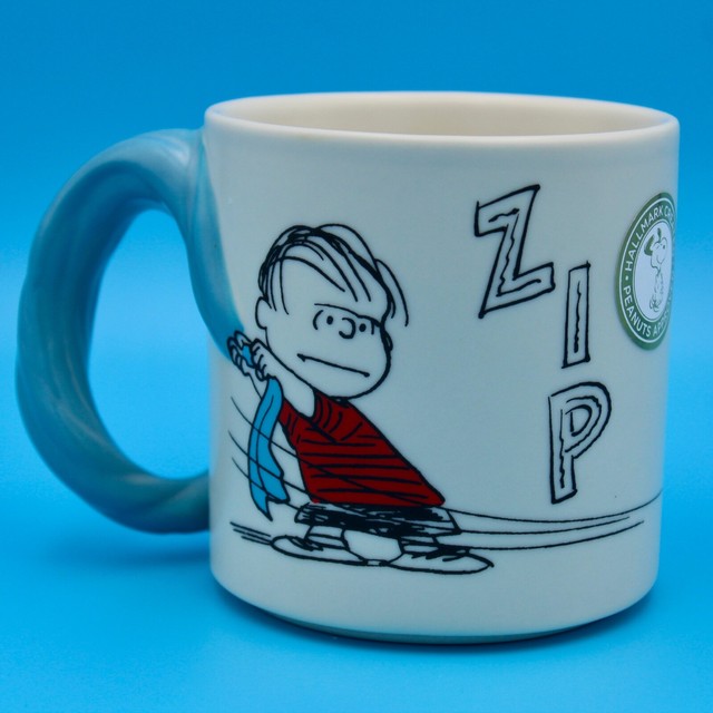 HALLMARK MUG - PEANUTS - LINUS & SNOOPY - DIMENSIONAL BLANKET - for ...