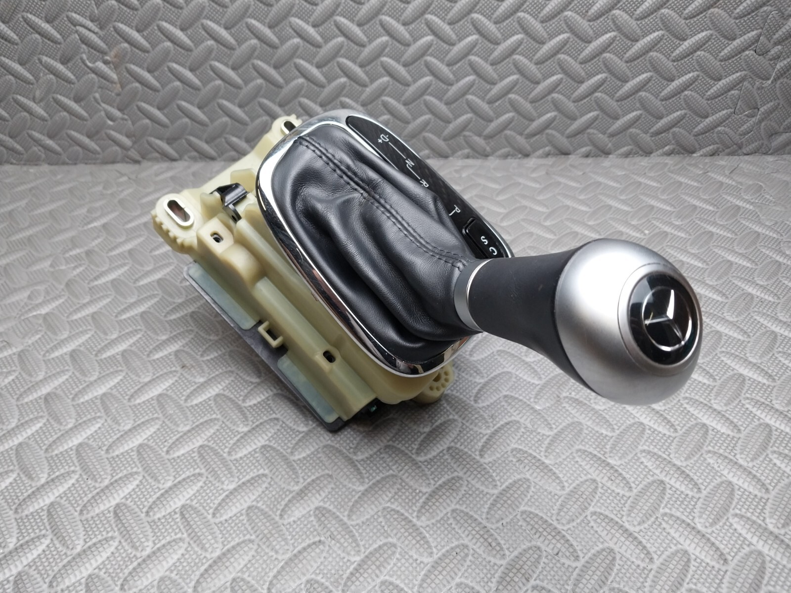 Mercedes C Class W203 CLK W209 AUTOMATIC GEAR SELECTOR AUTO SHIFTER ...