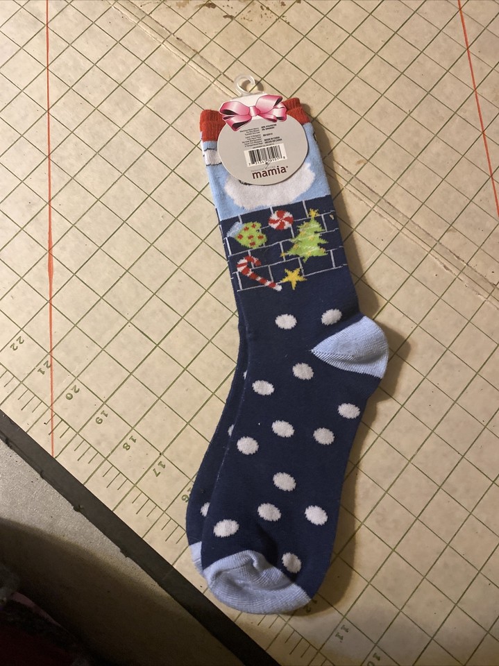 Mamia Size 9-11 Christmas Socks NWT | eBay