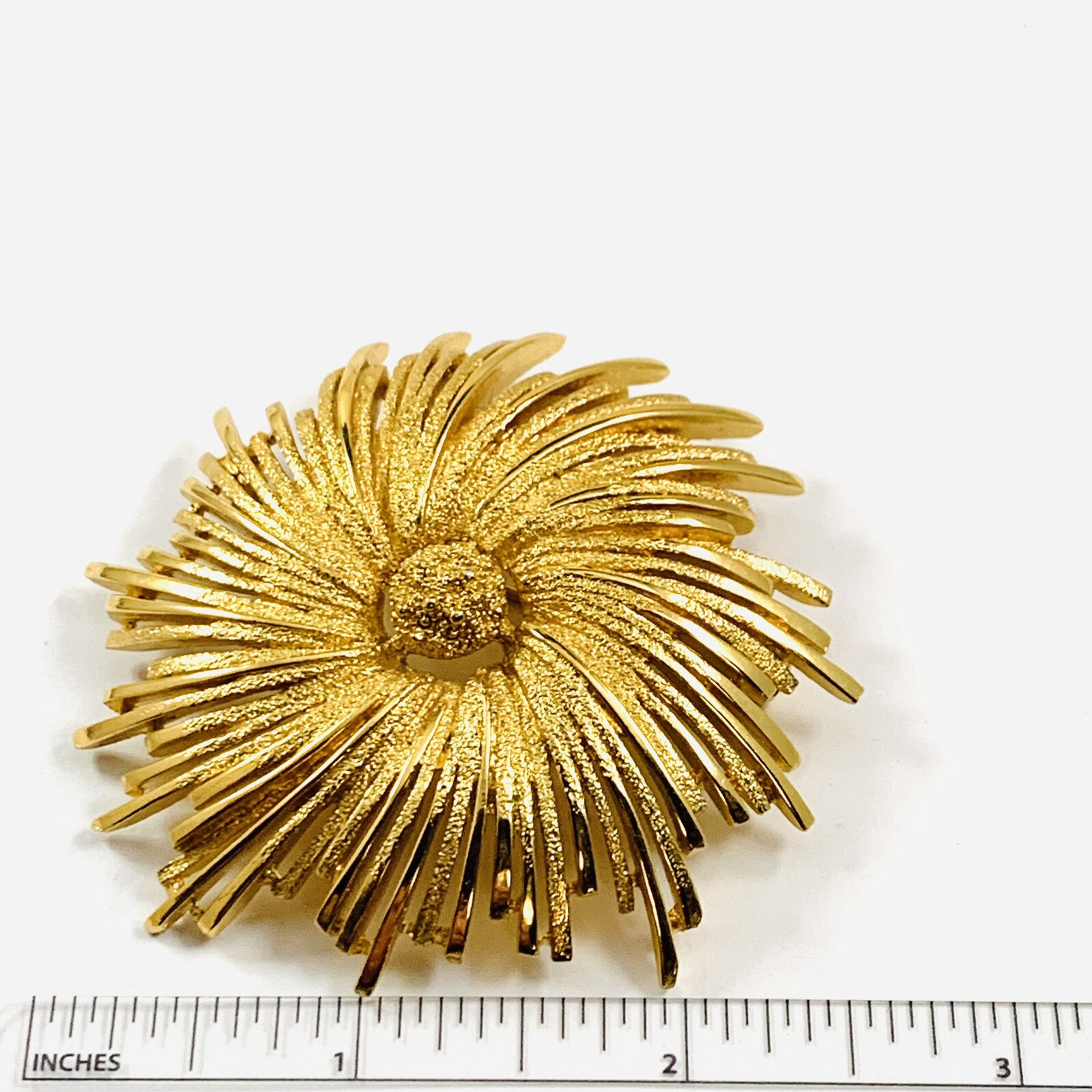 Vintage MONET Signed Starburst Pin Wheel Polished & B… - Gem