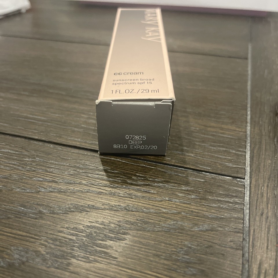 Mary Kay CC Cream Sunscreen Broad SPF 15 deep - 1 fl oz Exp08.21,04.22 ...