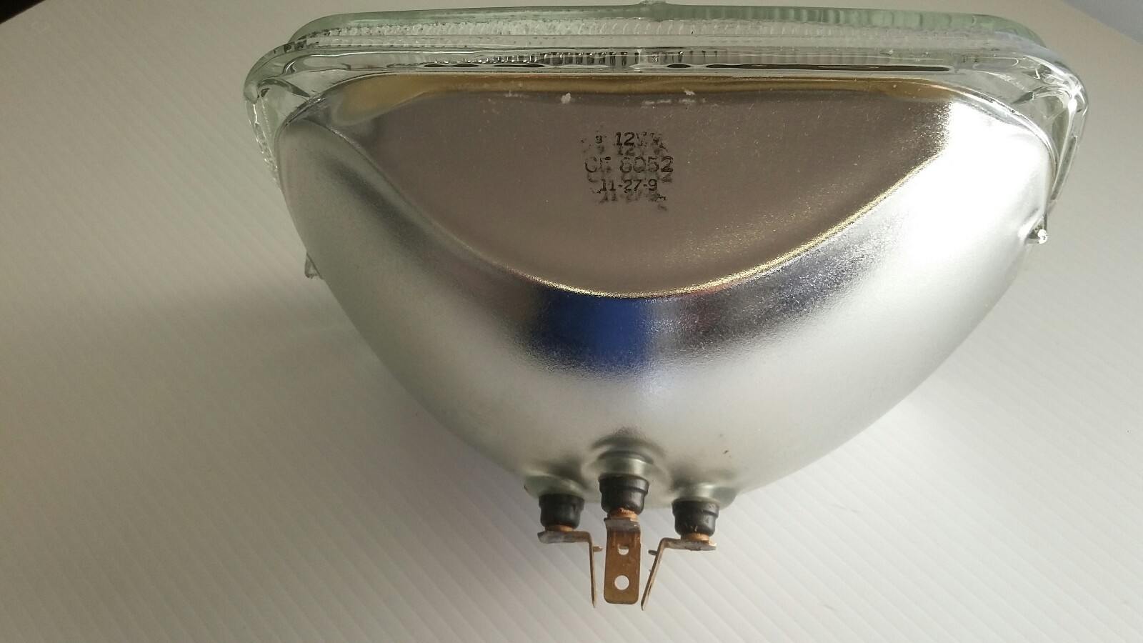 New Genuine GE High and Low Beam Headlight Bulb #6052 Rectangler 2 Bulb ...