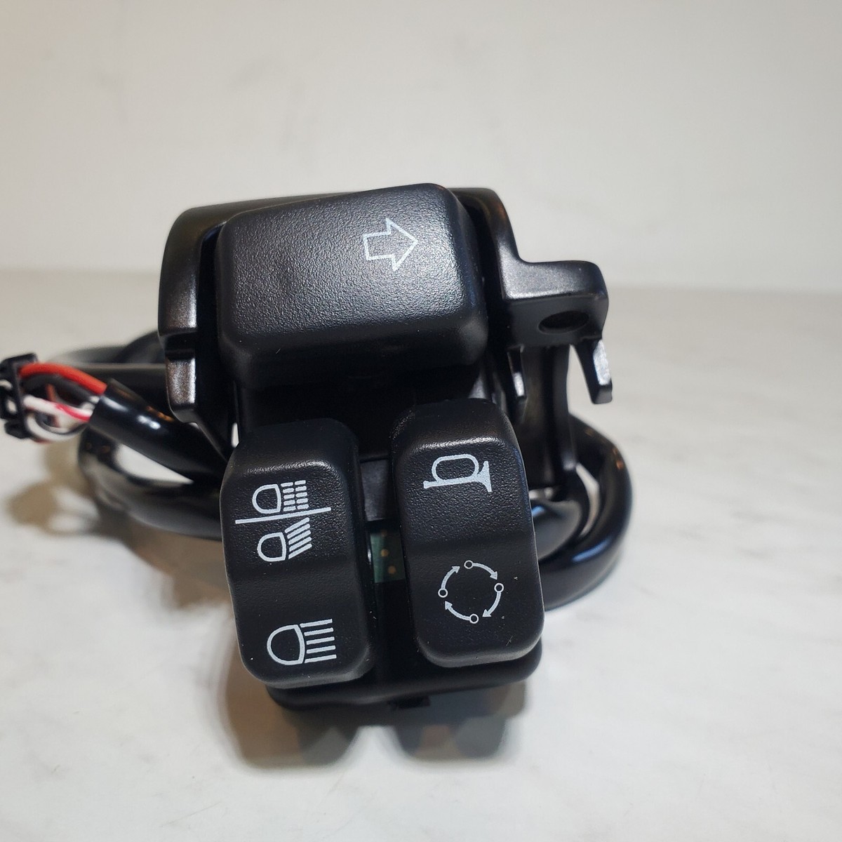 Harley Davidson Handlebar Controls '19 Electra Glide Standard Lighted