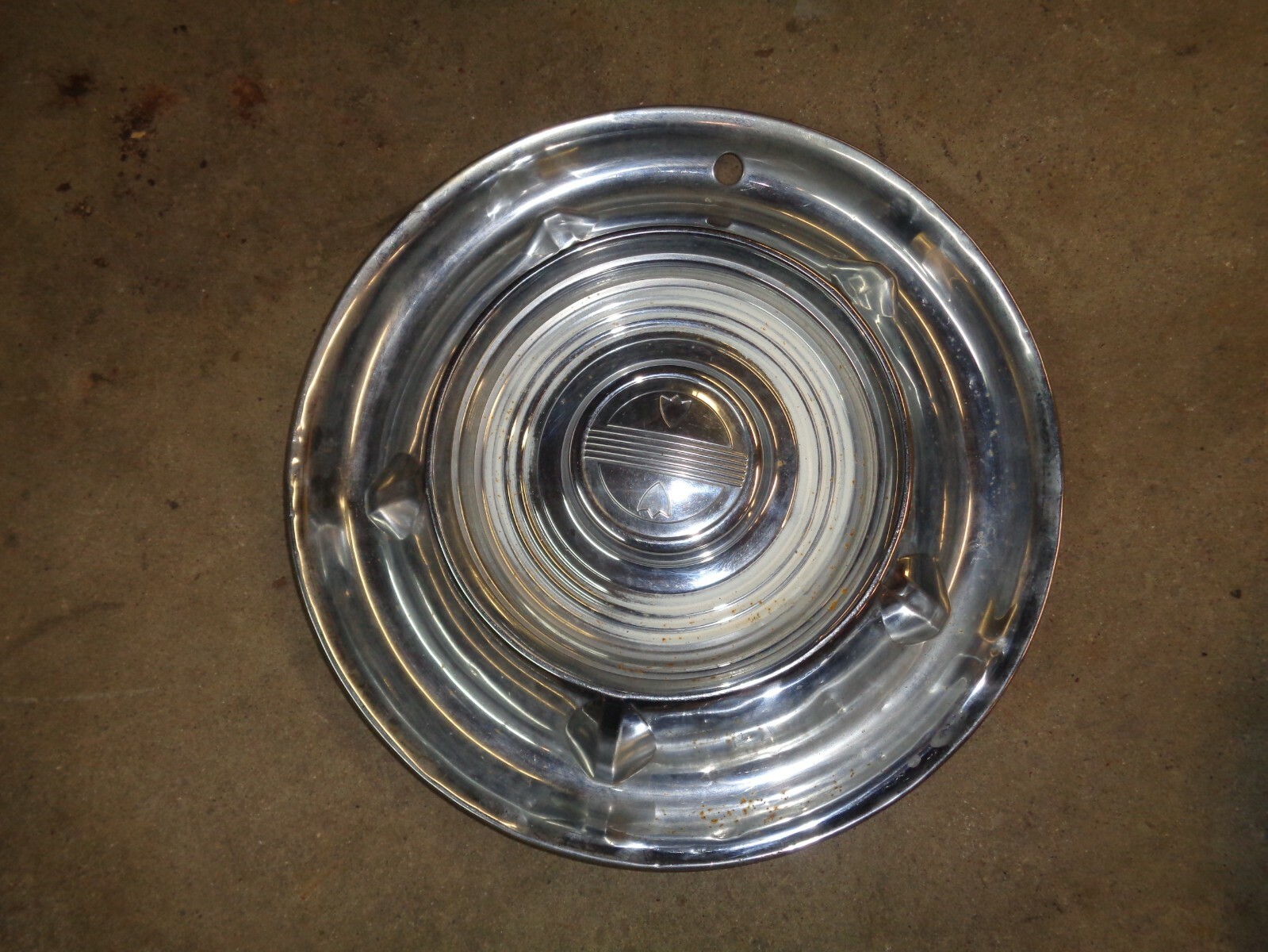 studebaker WHEEL COVER HUBCAP #b 1952,1961,1964,1958,1960,1959,1958 ...