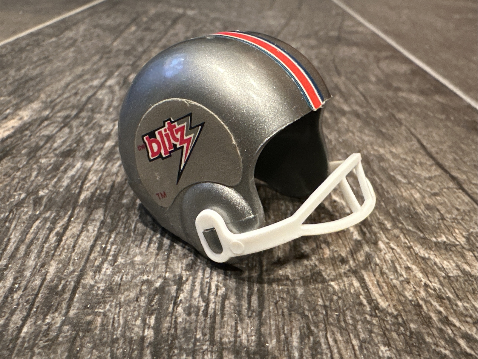 Chicago Blitz USFL Mini Plastic Gumball Football Helmet | eBay