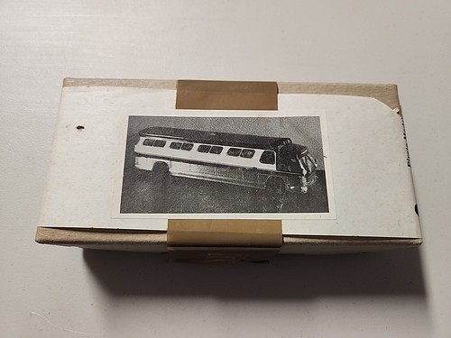 Pirate Models No. 353 GMC PD4903A/4905A Parlor Intercity Coach ...