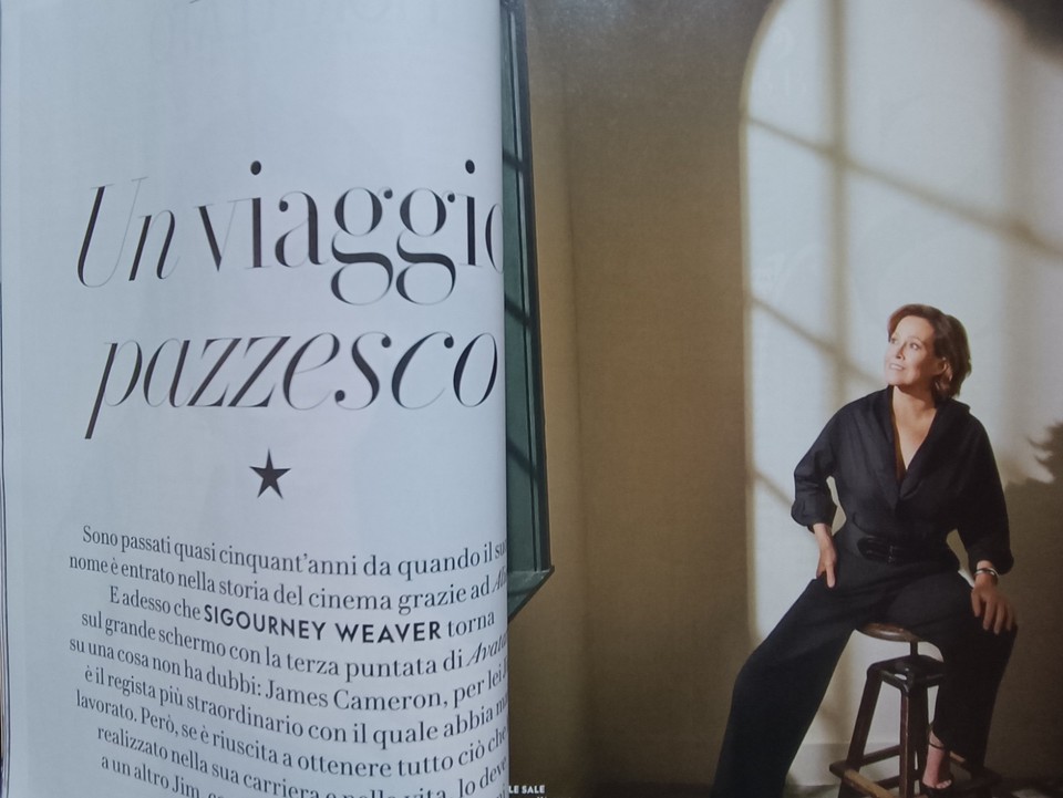 Vanity Fair 2025 51.Olly,Sigourney Weaver,Tatiana Schlossberg,Aine O ...