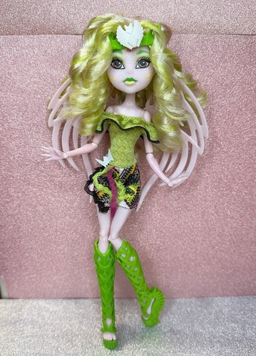 Monster High Brand Boo Student Batsy Claro Doll W/ Wings Mattel | eBay