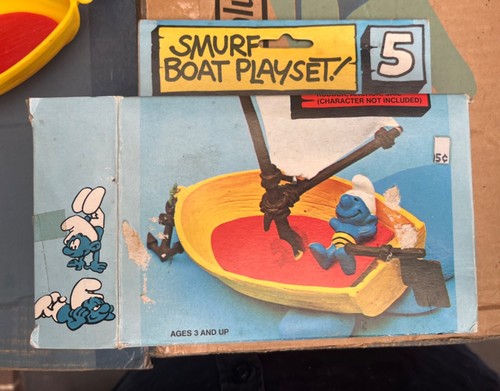 Smurfs Smurf boat BP Australia 79 | eBay Australia
